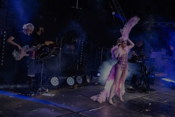 Kylie tribute | Danny Lowry Entertainment